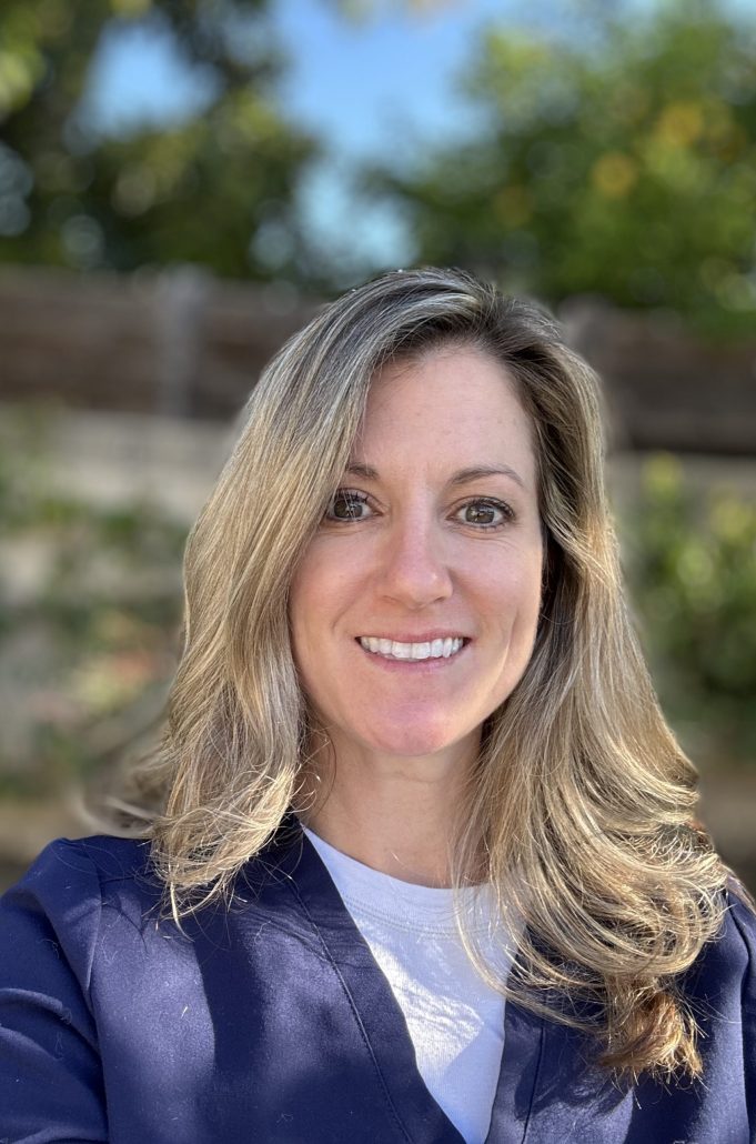 Dr. Lindsay Tangeman Internal Medicine - Los Angeles Animal Specialty ...